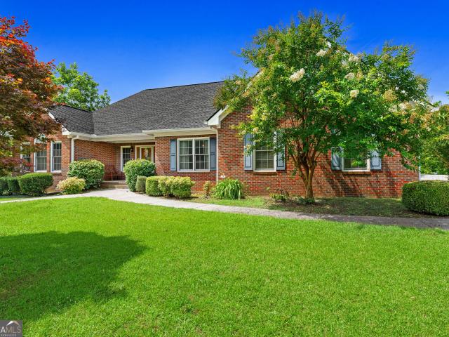 81 Valley Road