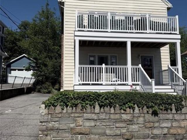 81 Waring Pl, Yonkers, NY 10703