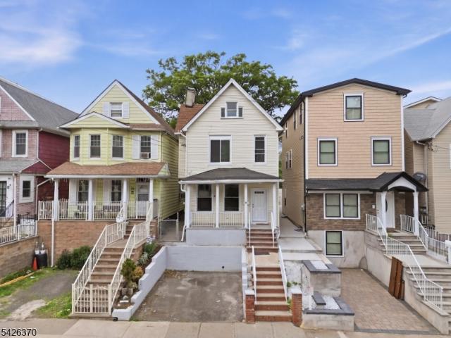 81 Westfield Ave