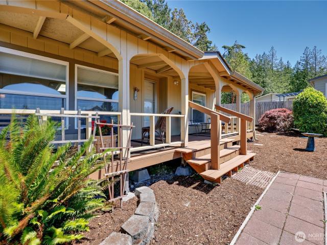 81 Alder Drive