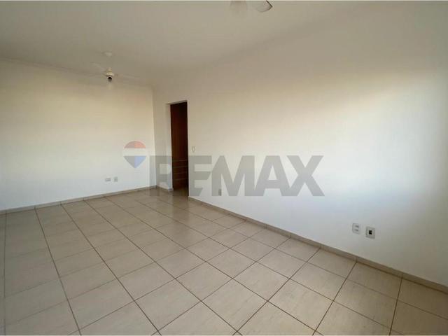 81 Área Útil Apartamento Alugar, 2 Dormitórios localizado em Rua Paranapanema, 1109, Sumarezinho, Ribeirão Preto, São Paulo, 14051290 | Brasil