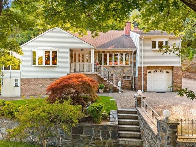 81 Avondale Rd, Yonkers, NY 10710