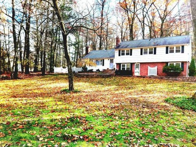 81 Bronson Rd, Avon, CT 06001