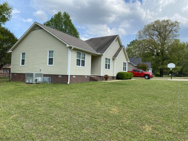 81 candlewick dr