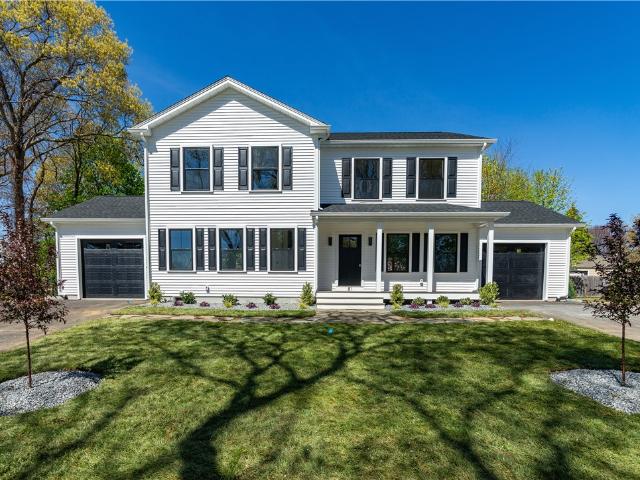 81 Cadora Avenue