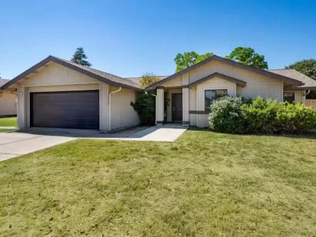 81 CARTER WAY, FOWLER, CA 93625