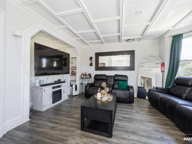 81 Chestnut Street # 2nd floor