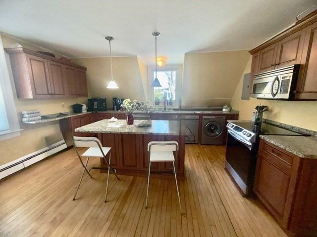 81 Church St, Unit 3, Newton, MA 02458 | MLS #73494 | Compass