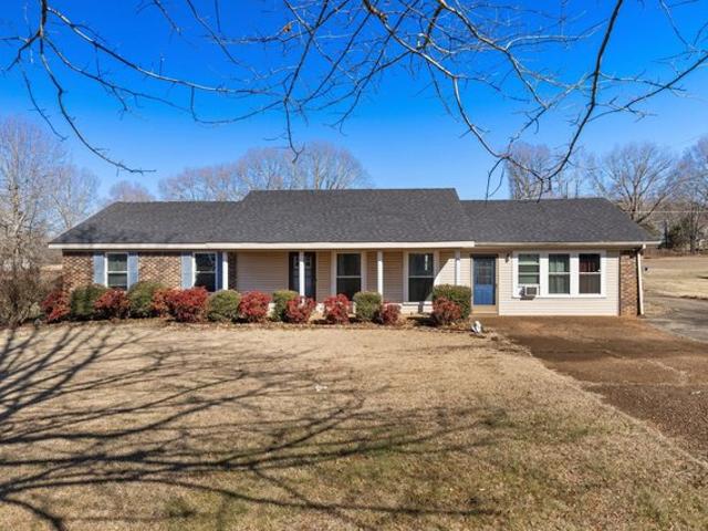 81 County Road 366, Florence, AL 35634