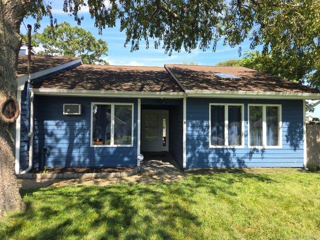 81 Cranberry Dr, Mastic Beach, NY 11951