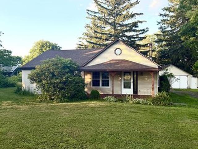 81 Deep Hole Rd, Drums, PA 18222