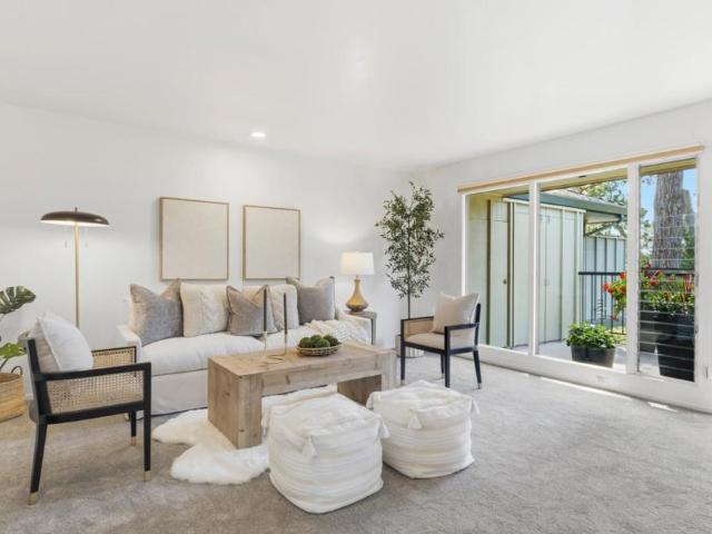 81 Del Mesa Carmel