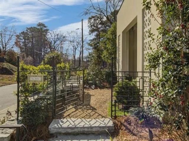 81 Delmont Dr NE, Atlanta, GA