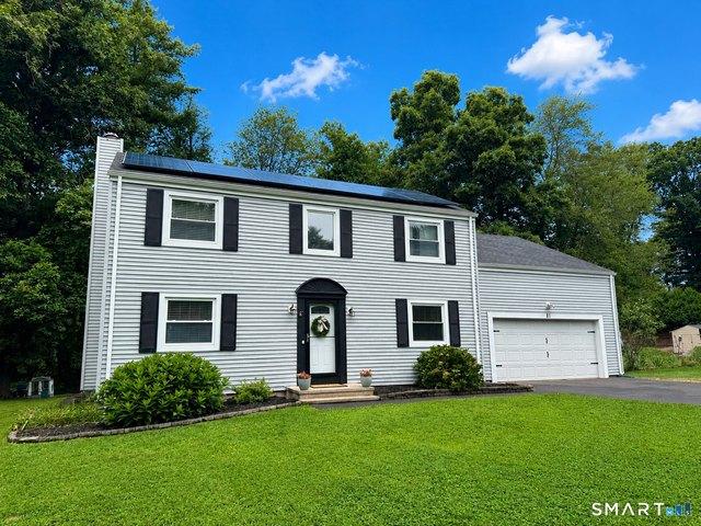 81 Duck Pond Rd, Glastonbury, CT 06033