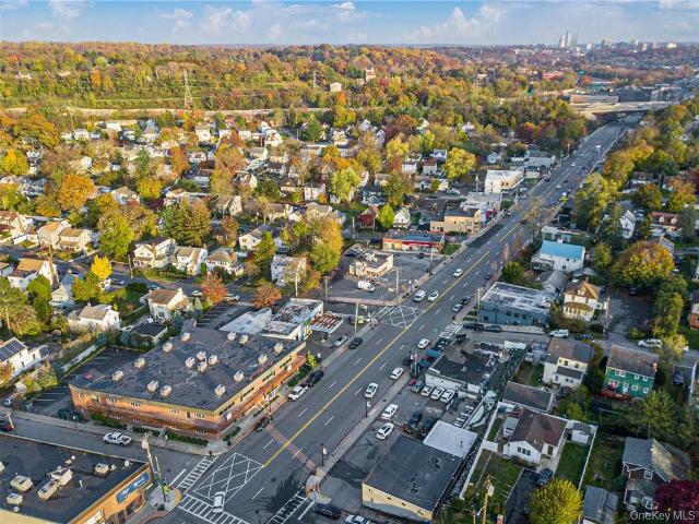 81 E Main Street 12 16