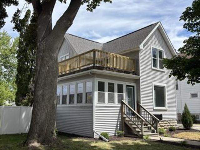 81 E 11th St, Fond du Lac, WI 54935
