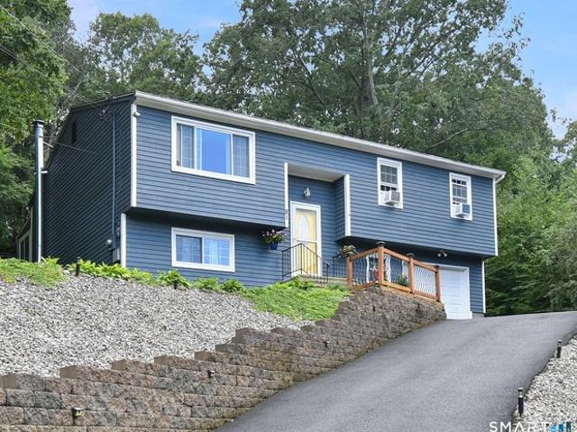 81 Eugene Ave, Bristol, CT 06010