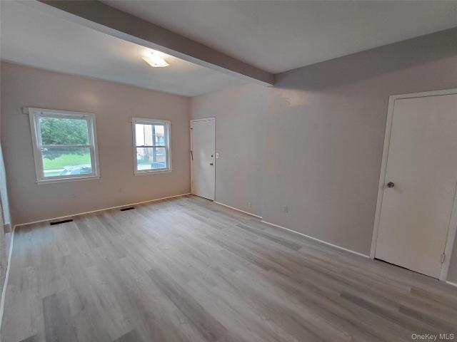 81 Franklin Street 305