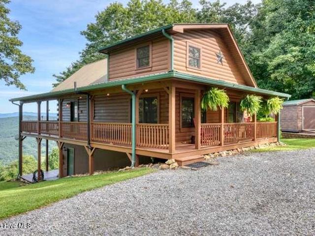 81 Grant Drive