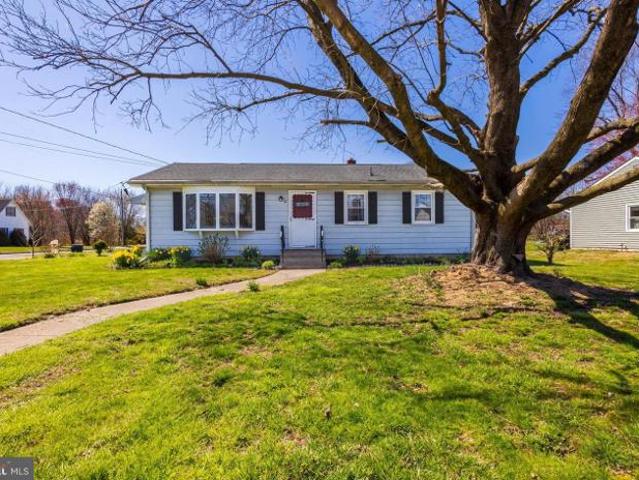 81 Harvard Rd, Pennsville, NJ 08070