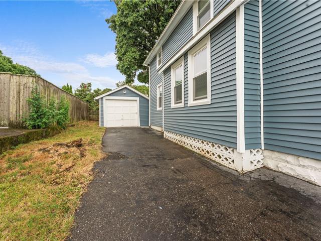 81 Hazelwood Avenue
