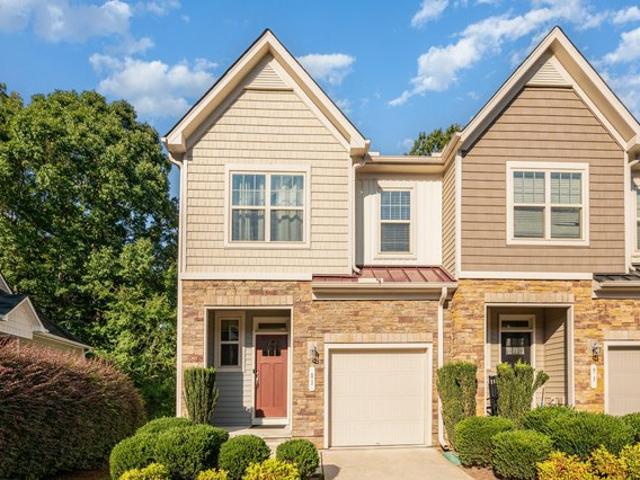 81 Hill Shore Ln, Clayton, NC 27527