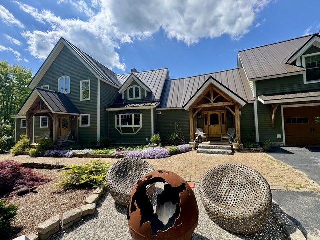 81 Hillside Ln, Sweden, ME 04040