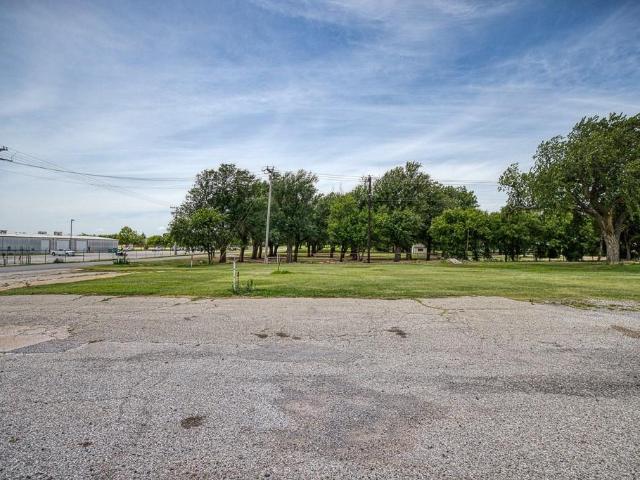 81 hwy 81 & e770 rd