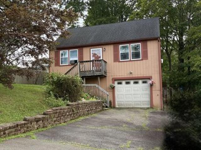 81 Huber Ave, Meriden, CT 06450
