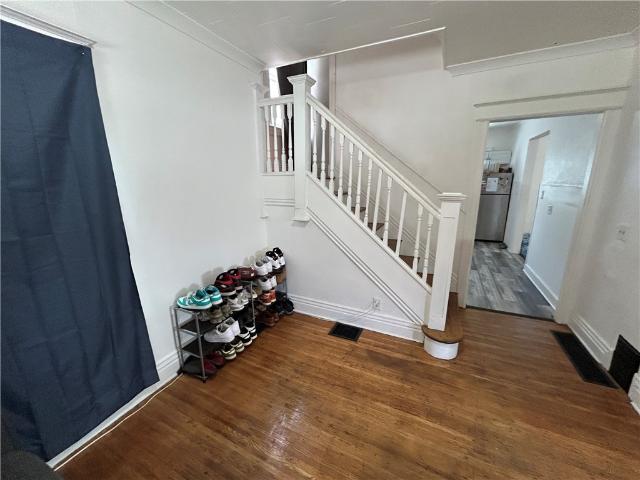 81 Lenox Street