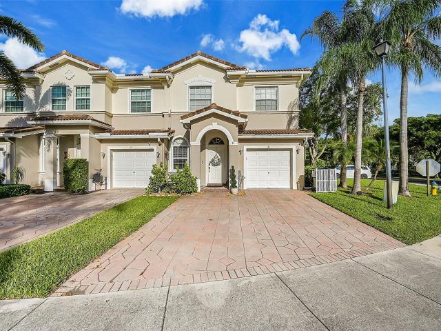81 Legacy Ct, Delray Beach, FL 33445 | MLS #F10550 | Compass