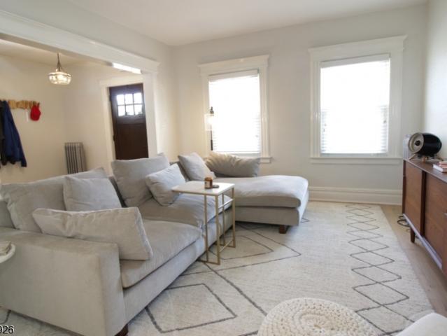 81 Lindsley Ave