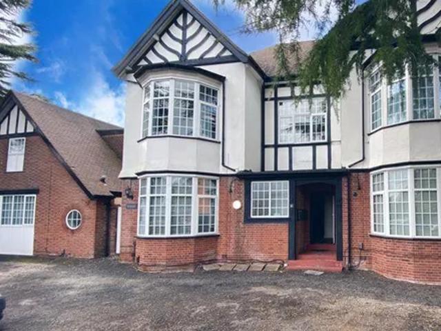 81 Lichfield Road, Sutton Coldfield, B74 2RP, United Kingdom | 2 bed apartment for rent #128993046 | Rentberry