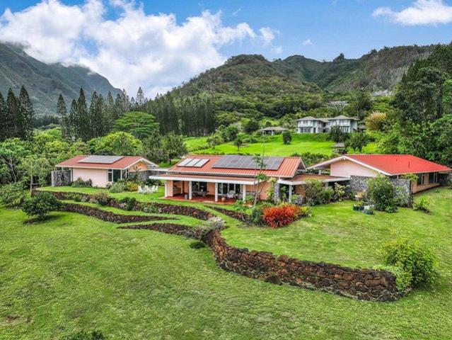 81 Maika St, Wailuku, HI 96793