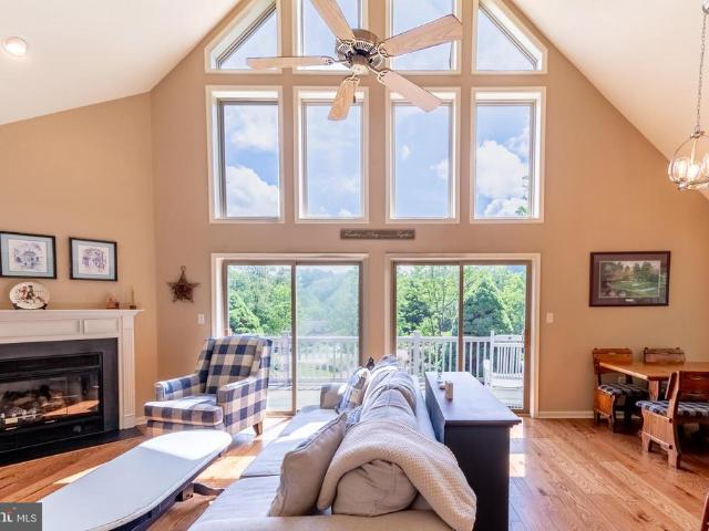 81 Nokomis Trail