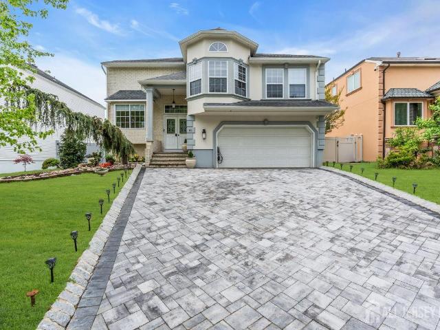 81 Ortley Court