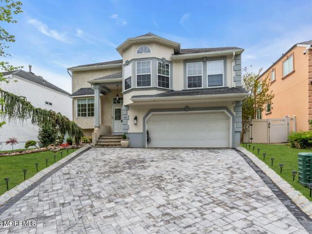81 Ortley Court
