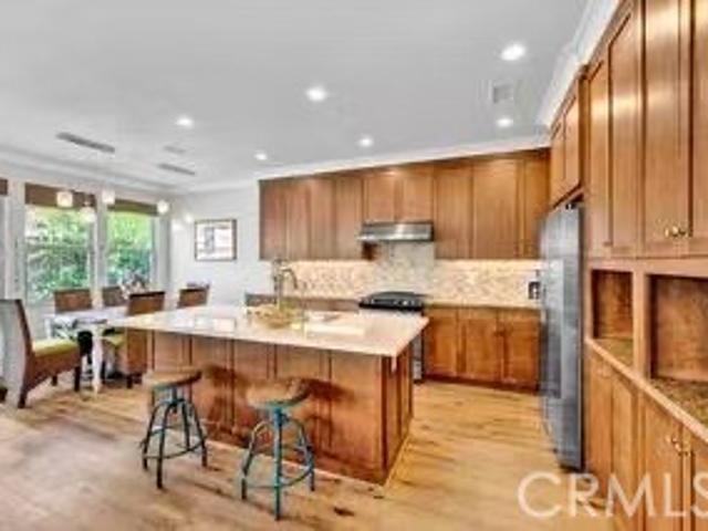 81 Overbrook