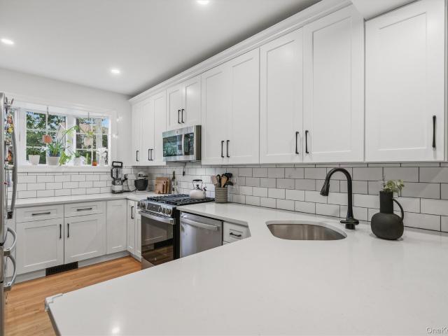 81 Overlook Drive