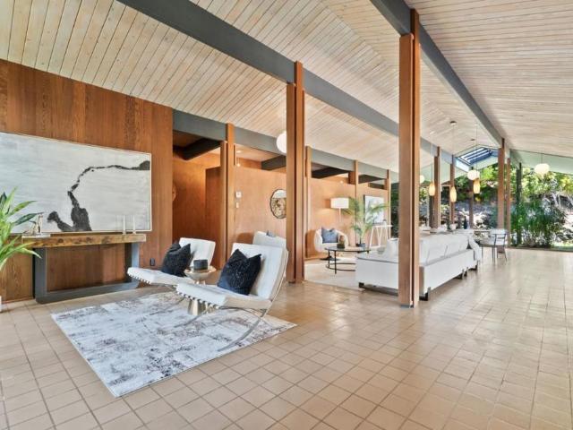 81 Pasatiempo Drive
