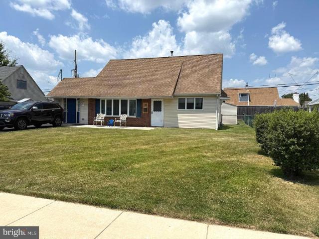 81 Queen Lily Road