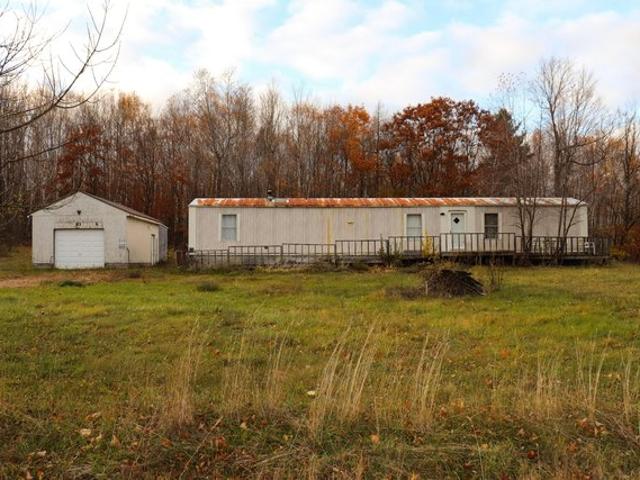 81 Recore Rd, West Chazy, NY 12992