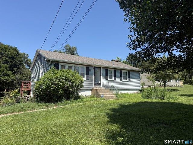 81 River Rd, Preston, CT 06365