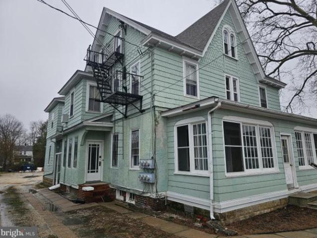 81 S Broadway #1, Pennsville, NJ 08070