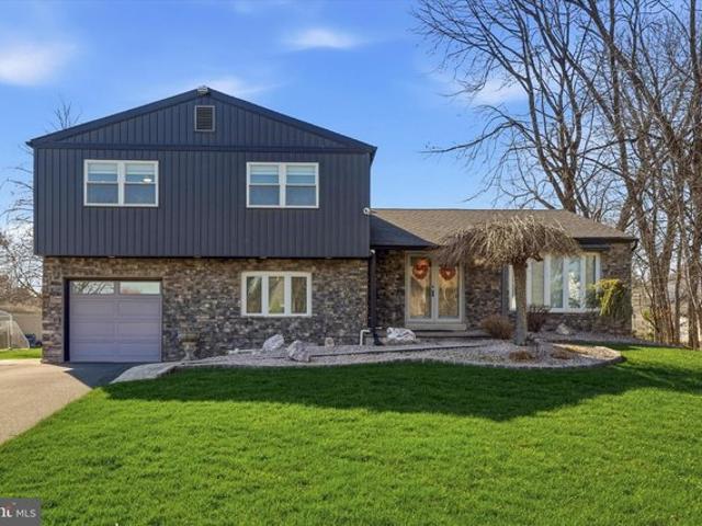 81 Shelley Rd, Southampton, PA 18966