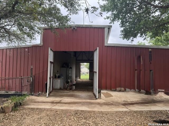 81 Stevens Rd