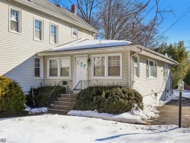 81 Summit Ave