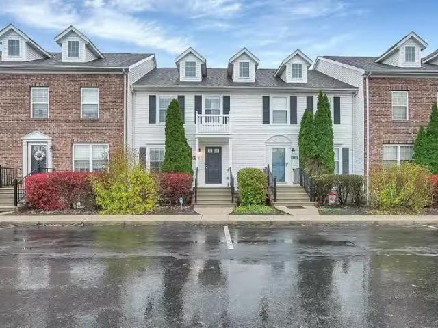 8204 Echo Spring Drive, Westerville, OH 43081