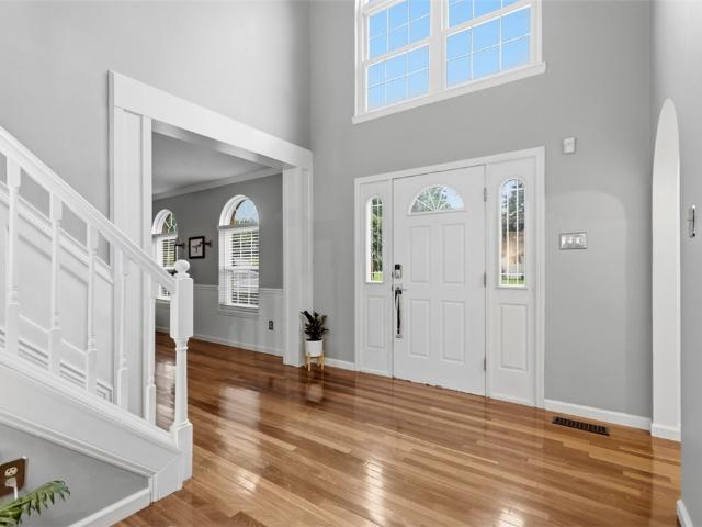 8204 Hilltop Circle Dr