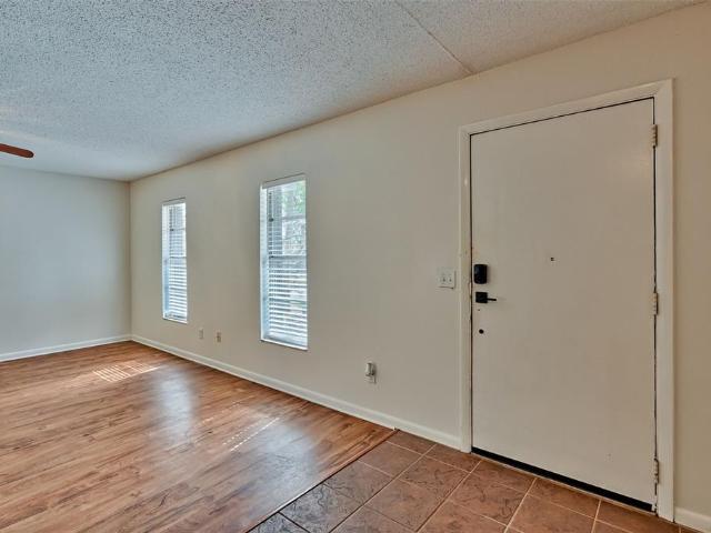 8204 SW 13th Rd, Gainesville, FL 32607 | MLS #GC537635 | Compass